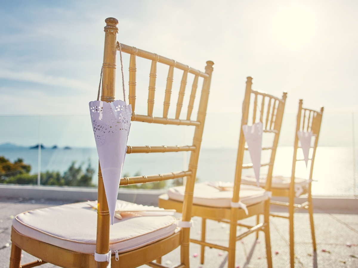 Which are the Best Chiavari Chairs for Party Rental? - The Seat Co. Blog