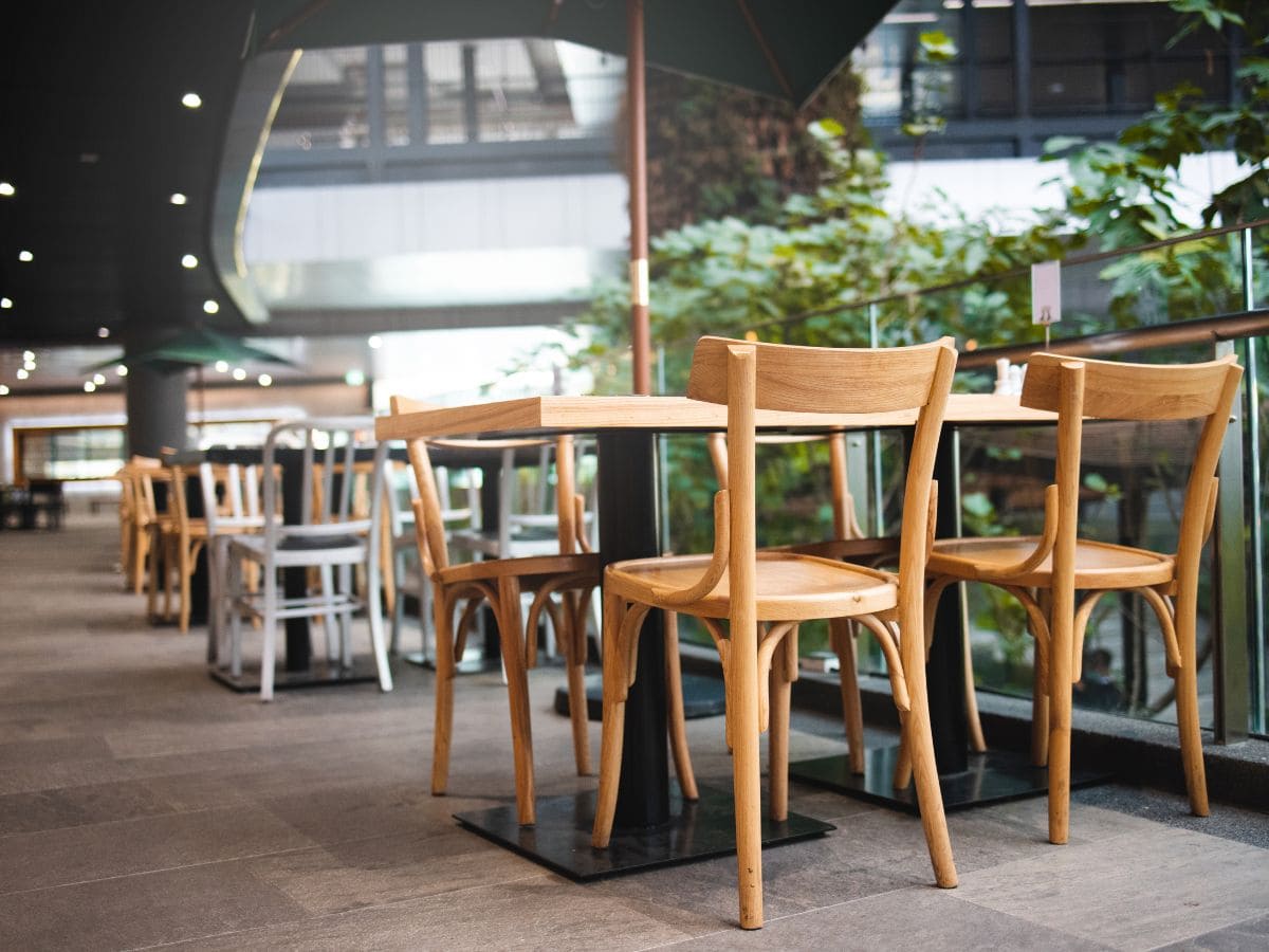 Restaurant Chair Material Comparison - Pros and Cons - The Seat Co. Blog